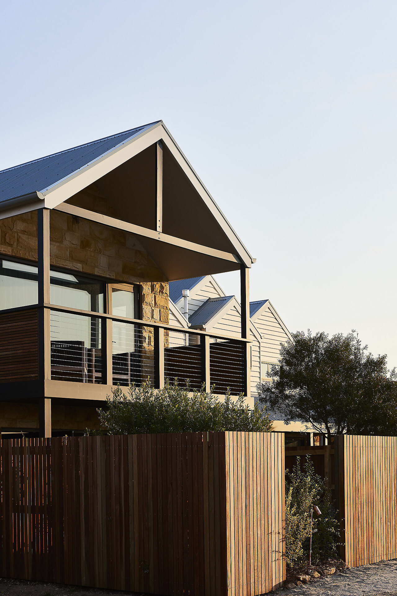 Stratus luxury apartment | Lon Retreat